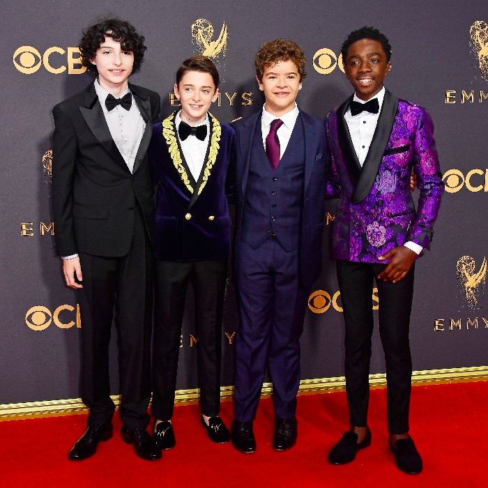 La alfombra roja de los Premios Emmy 2017 - Revestida