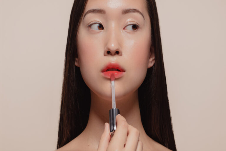 Cómo lograr los "labios coreanos" - Revestida
